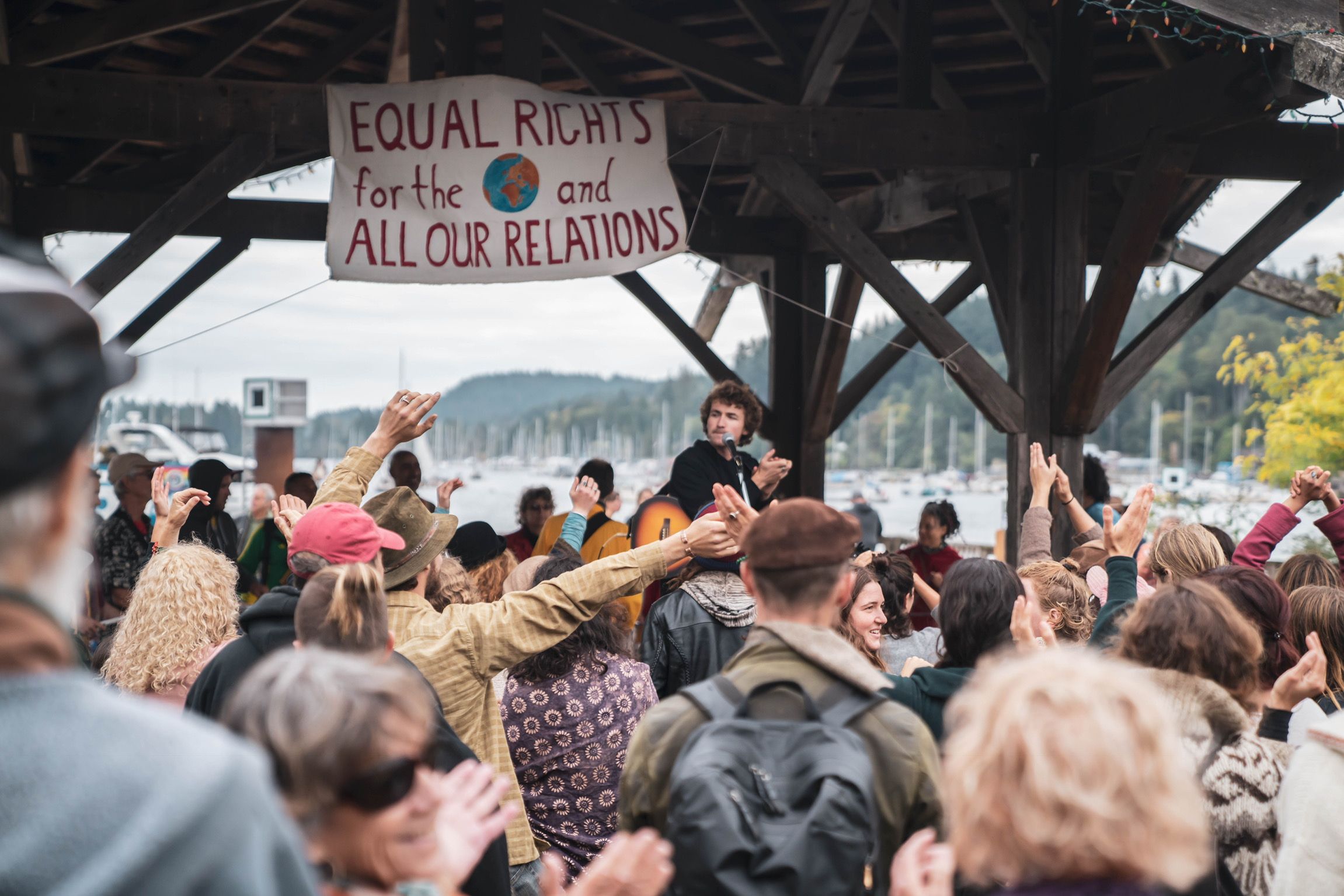 “What on Earth are you Doing?” Interview With Musician Luke Wallace ...